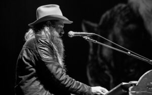 Album Review – Ward Davis – “Black Cats and Crows” - Saving Country Music
