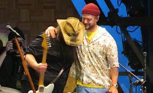Chris Stapleton, Justin Timberlake Re-Create Historic Country Moment ...