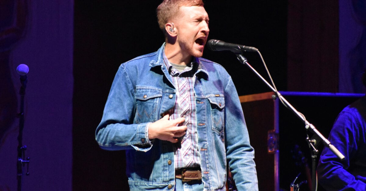 Tyler Childers Announces Arena Dates on “Mule Pull ’24” Tour - Saving ... Tyler Childers Announces Arena Dates on “Mule Pull ’24” Tour - Saving ...